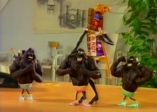 Cadbury's Fruit and Nut Advert - Do You Remember?