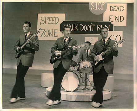 The Ventures - Do You Remember?