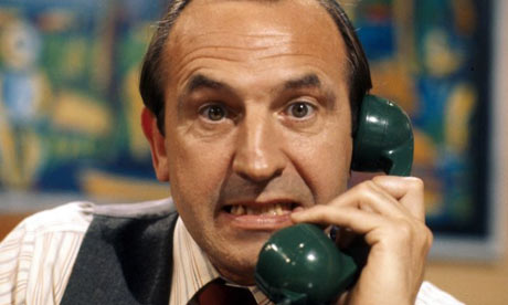 Leonard Rossiter - Do You Remember?